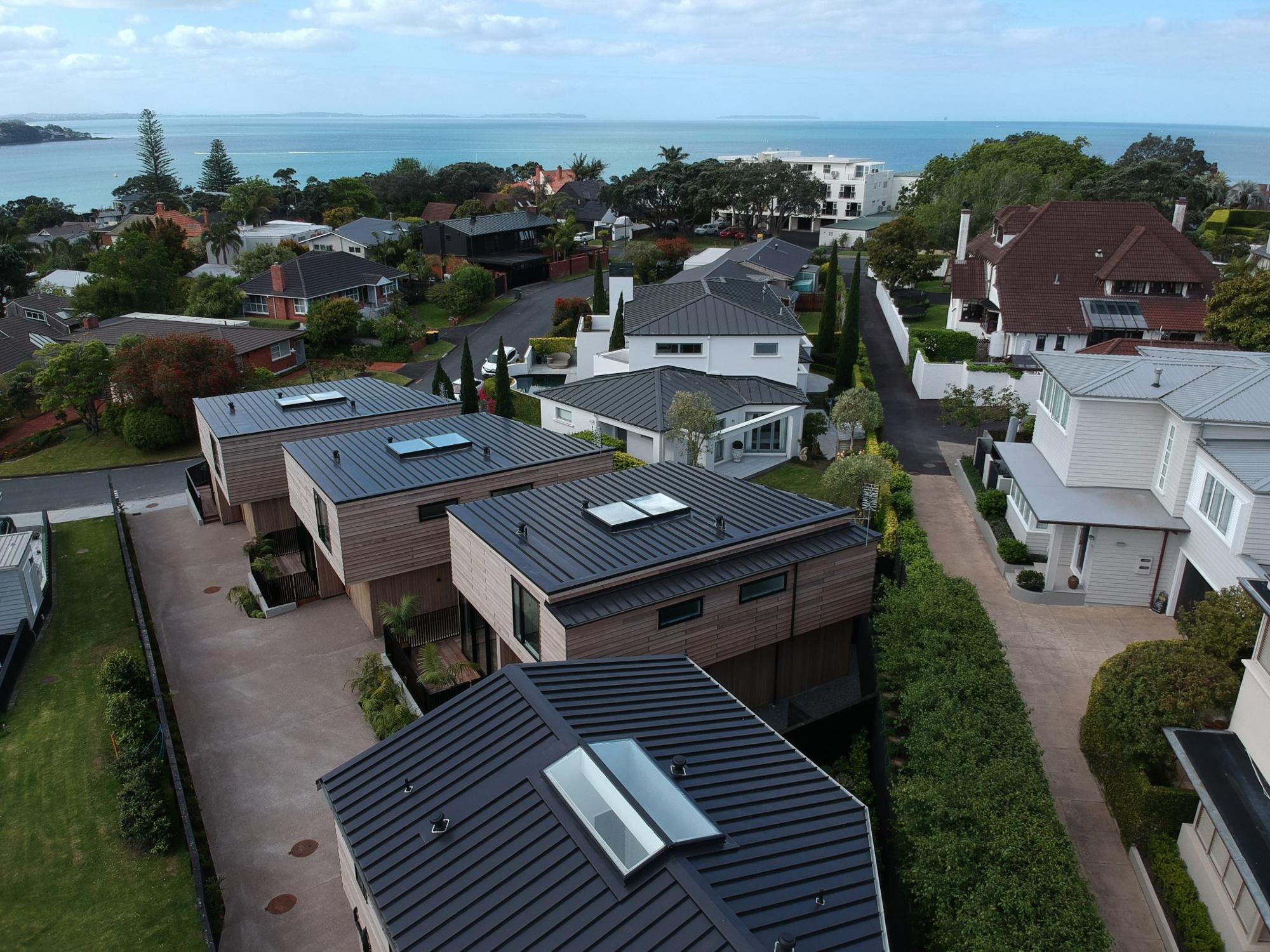 Commercial & Residential Roofing West Auckland | Request an Estimate Now